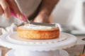 How to Crumb Coat a Cake (8 Simple Steps + Tips)