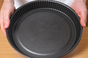 7 Ways to Keep Pie Crust from Shrinking (With Tips)
