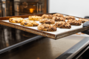 4 Ways to Reheat Cookies and Still Taste Delicious