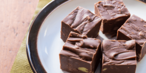 Does Fudge Need to be Refrigerated (How to Store It)