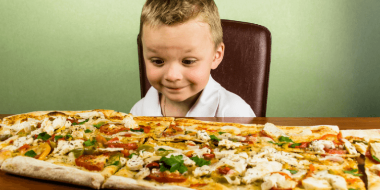 How Many Slices in a 16-inch Pizza (FAQs Answered)