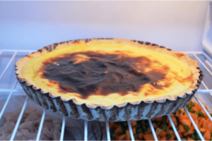 How to Make Cheesecake Without Springform Pan (6 Ways)