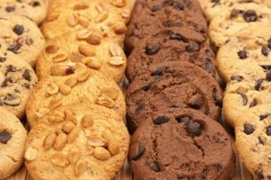 3 Must-Try Ways to Soften Hard Cookies (Useful Tips)
