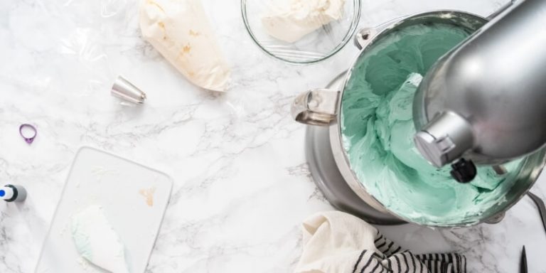 3 Ways to Make Buttercream Less Sweet (Alternative Recipes)
