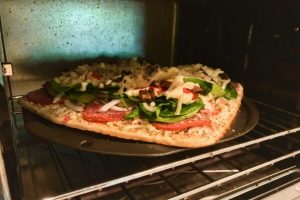How to Reheat Pizza in Toaster Oven (Steps & Tip)