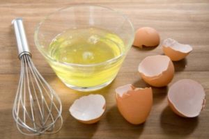 3 Magical Things Eggs Do in Baking (White vs. Yolk)